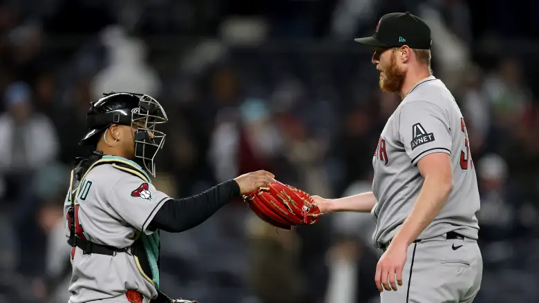 BREAKING: 'Remain with Arizona' Diamondbacks officially makes crucial ...