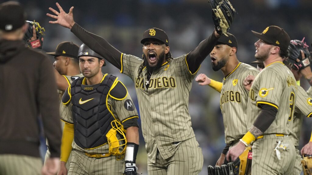 REPORT: Padres replace Luis Arraez with cost-effective veteran first ...
